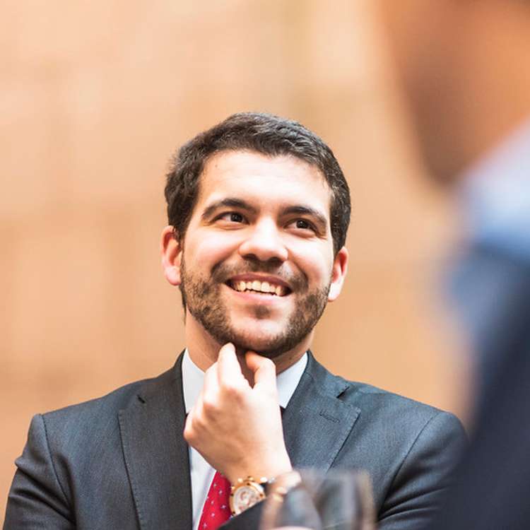 CUNEF Universidad | Excelencia, futuro, éxito