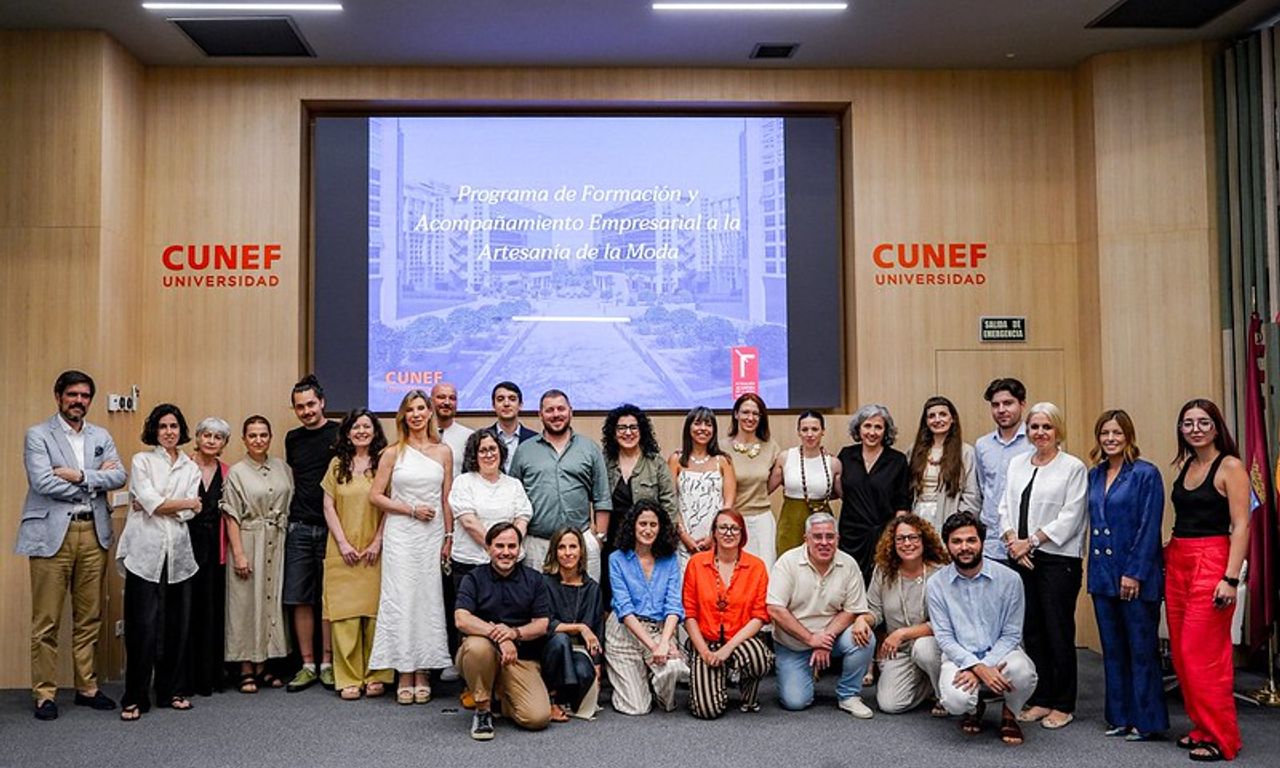 Level 1 of the Entrepreneurship Education and Mentoring Programme for Artisan Fashion at CUNEF ...